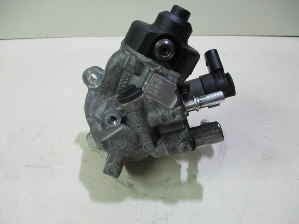0445010764 BOSCH POMPA ALTA PRESSIONE GASOLIO COMMON RAIL MOTORE BMW 2. ...
