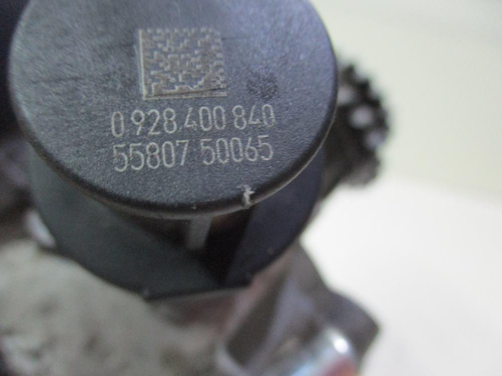 0445010764 BOSCH POMPA ALTA PRESSIONE GASOLIO COMMON RAIL MOTORE BMW 2. ...