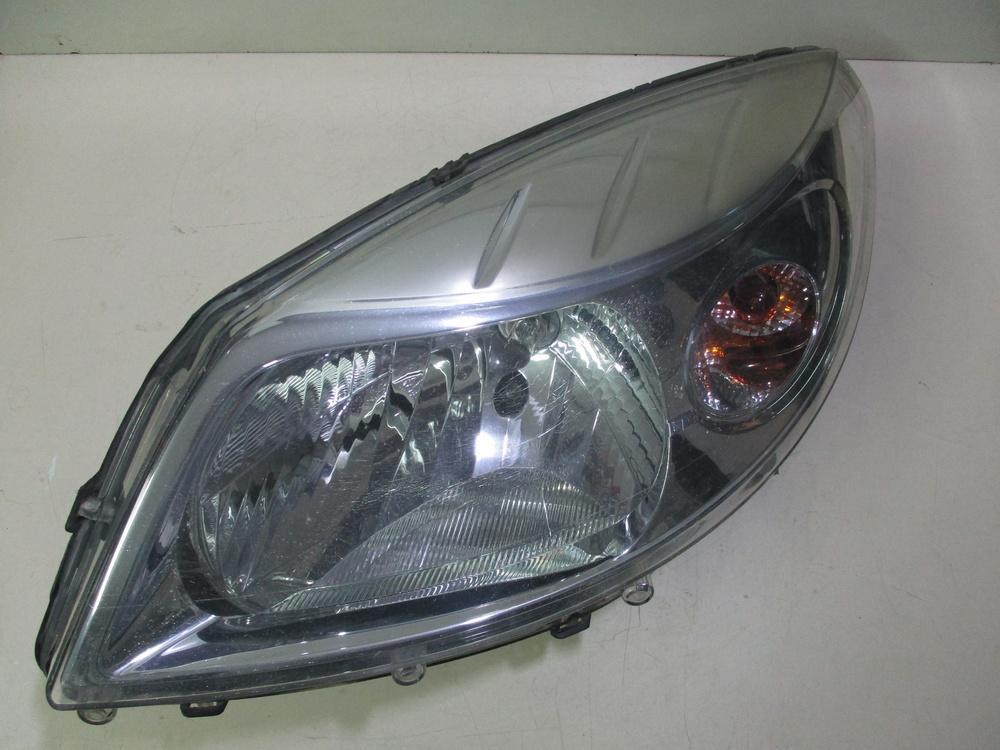 8200733878 FARO FANALE ANTERIORE SINISTRA DACIA SANDERO ANNO 2008